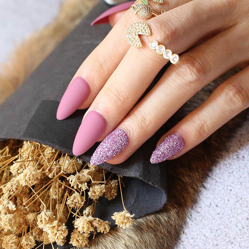 Dazzling Gal Nails - Gothic Babe Co