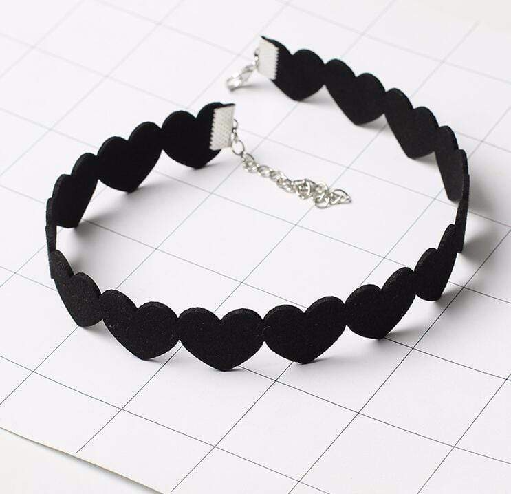 Love Heart Choker - Gothic Babe Co